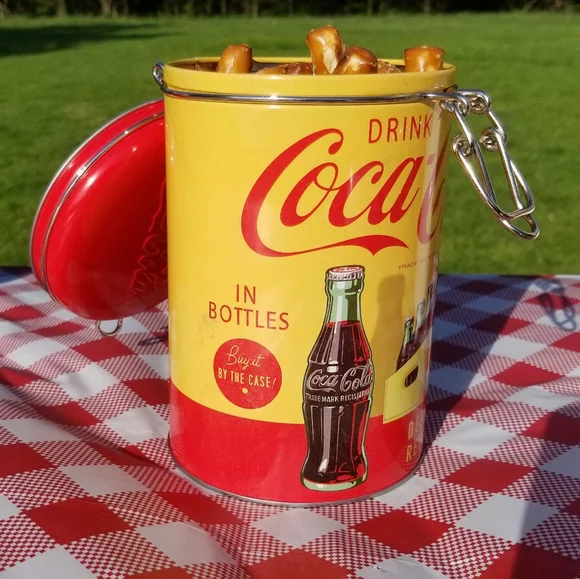 Coca Cola | Party Supplies | Cocacola Tound Locktop Tin Canister | Poshmark